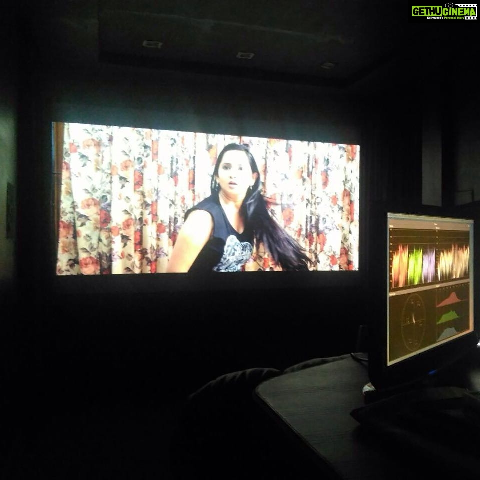 Ishika Singh Instagram – Editing table …. | Gethu Cinema