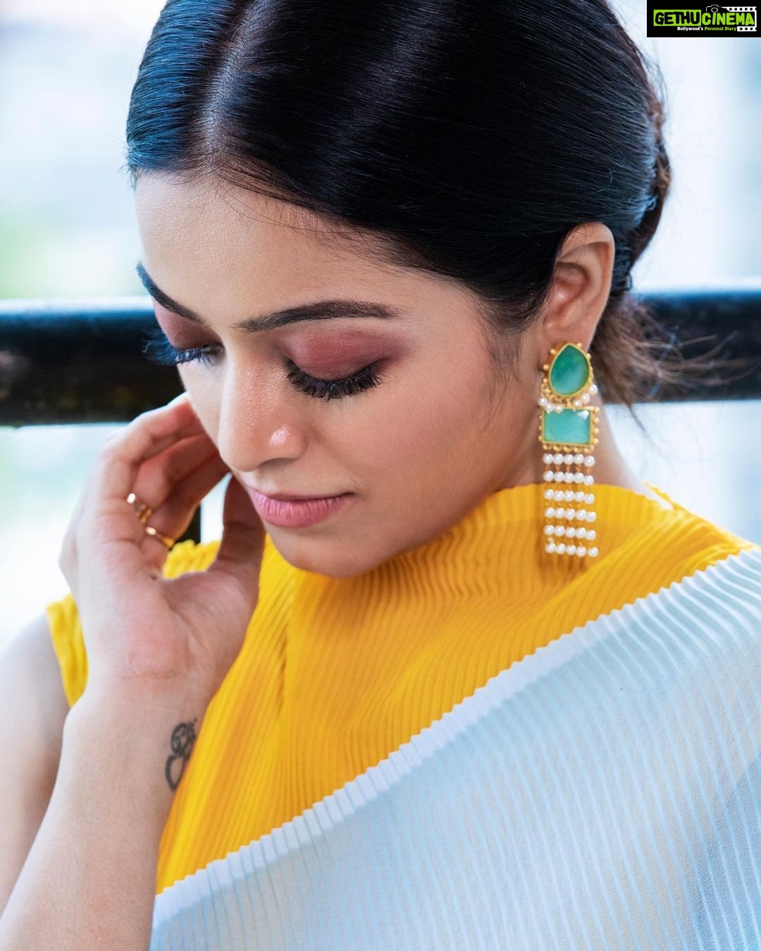 Janani Iyer Instagram – And some moreeeee!💛 P.S. – Inspired from ...