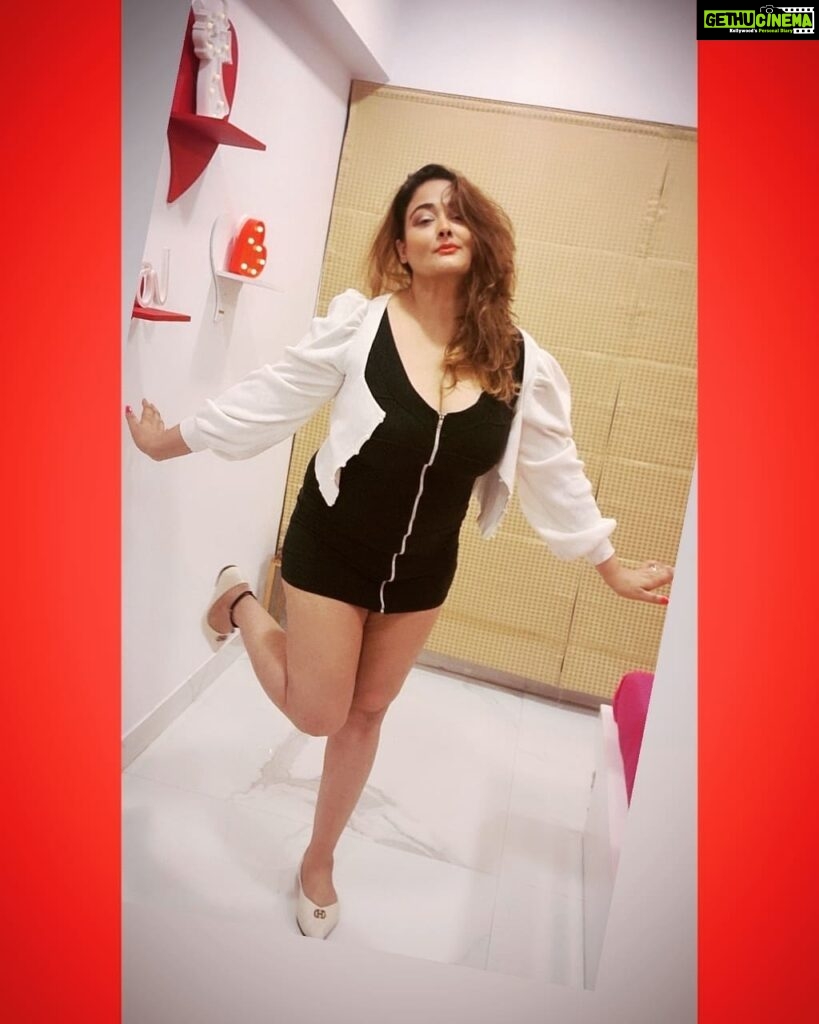 Kiran Rathod Instagram – Happiest birthday my beautiful Mom 🤗🤗🤗 Love ...