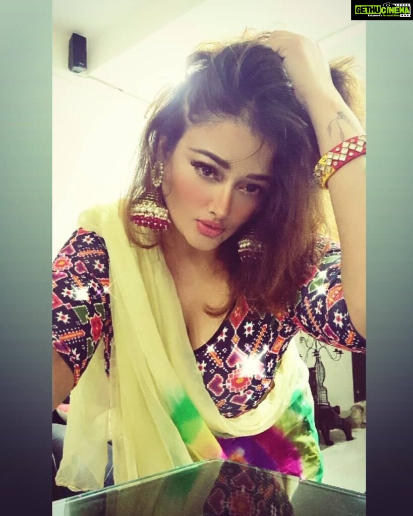 Actress Kiran Rathod HD Photos and Wallpapers April 2021 - Gethu Cinema