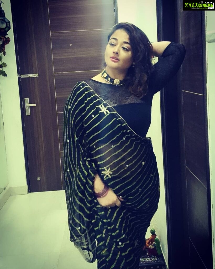 Actress Kiran Rathod HD Photos and Wallpapers April 2021 | Gethu Cinema