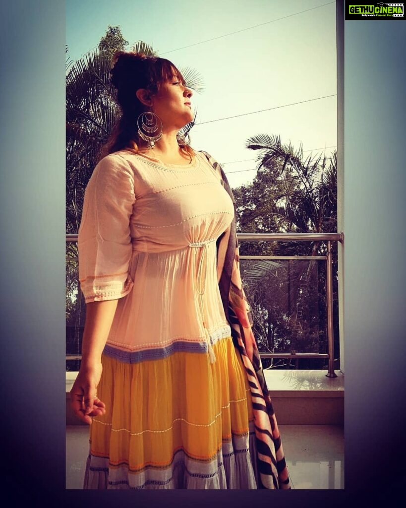 Actress Kiran Rathod HD Photos and Wallpapers April 2021 | Gethu Cinema