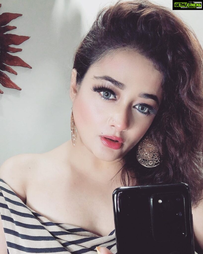 Actress Kiran Rathod HD Instagram Photos and Wallpapers September 2020 ...