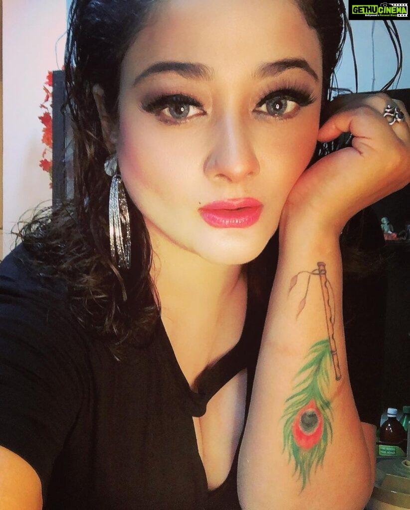Actress Kiran Rathod HD Instagram Photos and Wallpapers September 2020 ...