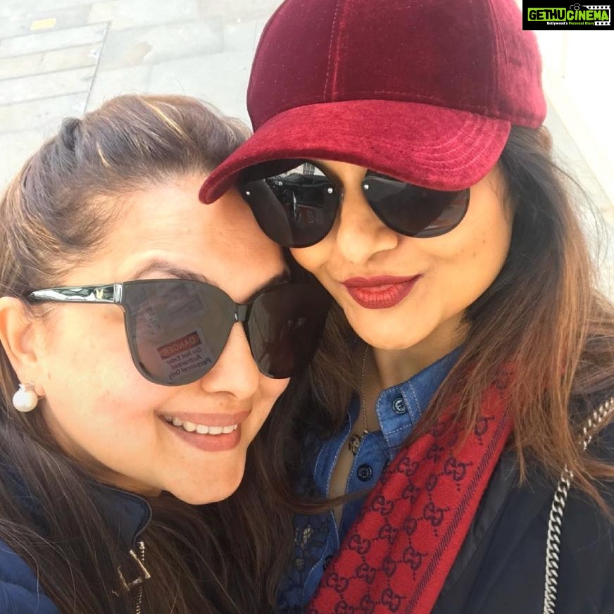 Madhoo Instagram – @payalkilachand happy happy birthday my dearest ...