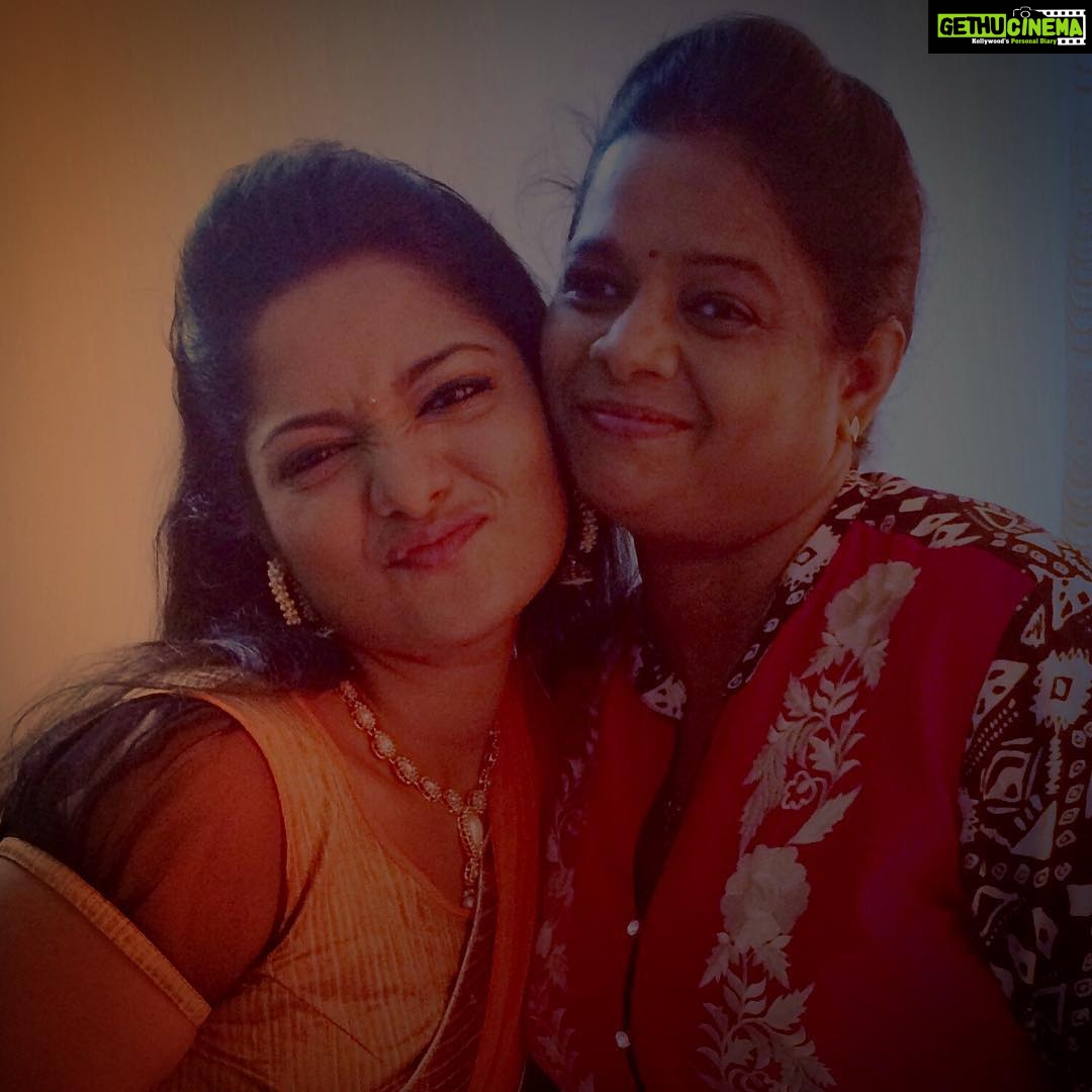 Madhumila Instagram – Lovely friend Nd da unexpected chella enemy💝mom💕 ...