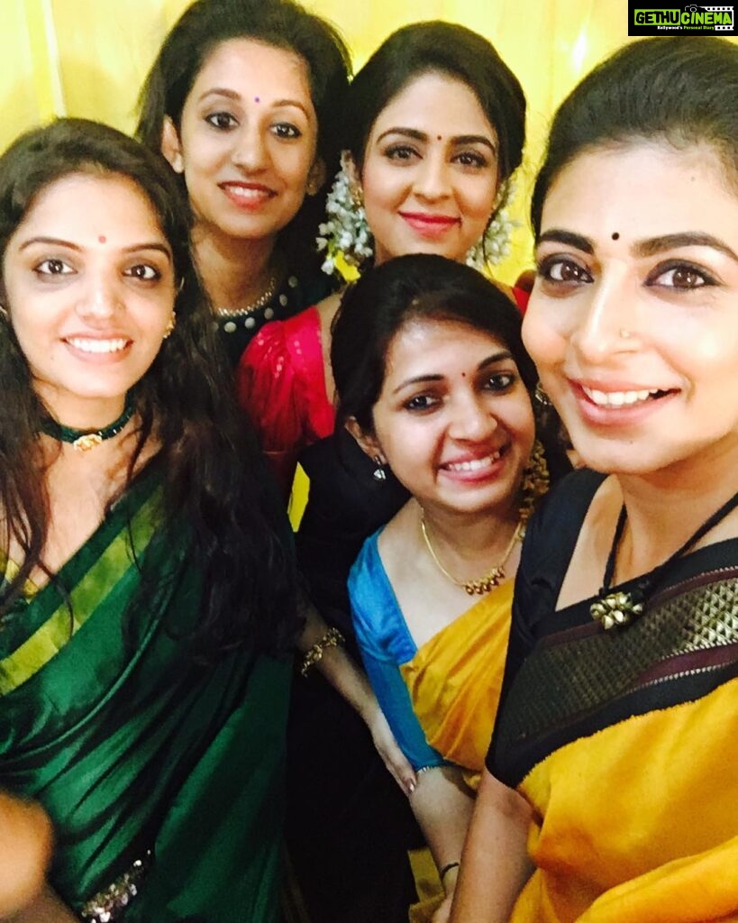 Malavika Wales Instagram - Ente Minnu pennu😙😙😙😙😙😙😙😙😙😙😙😙😙😙😙😙 - Gethu Cinema