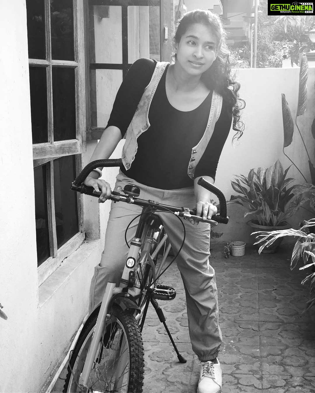 Misha Ghoshal Instagram – | Gethu Cinema