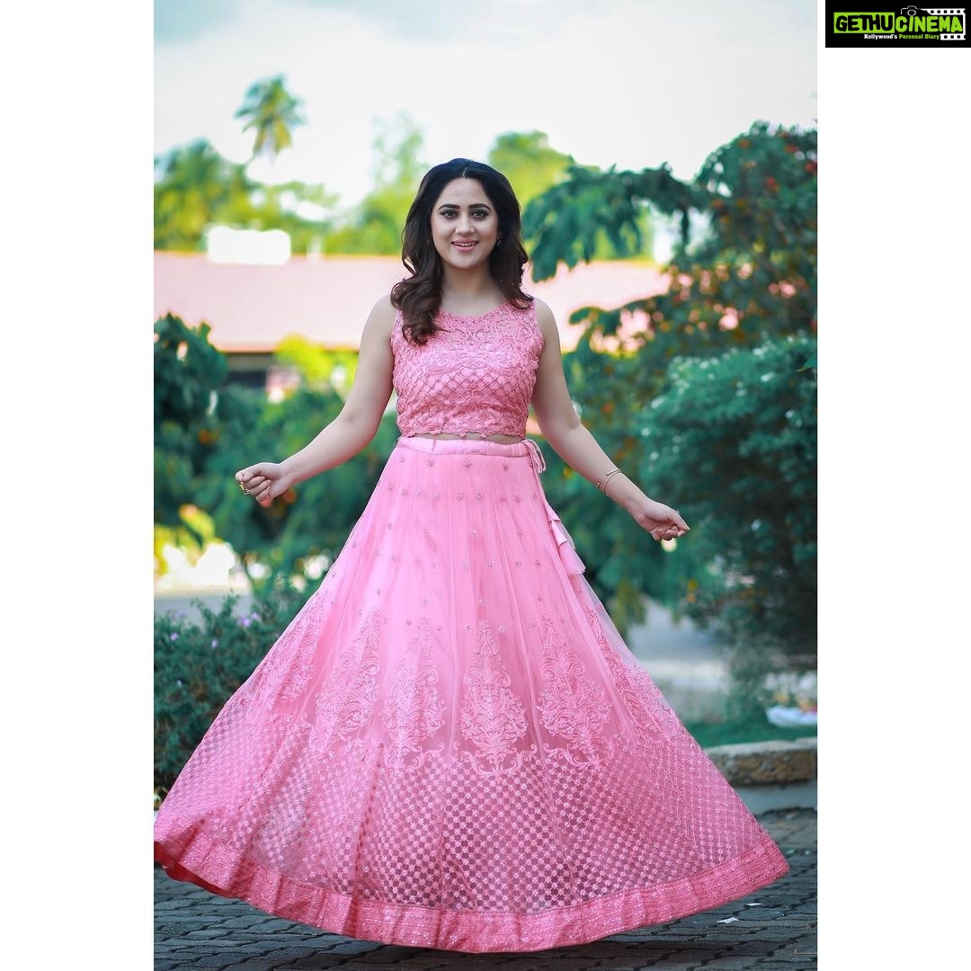 Miya George Instagram – Happy Diwali frnds💕 | Gethu Cinema