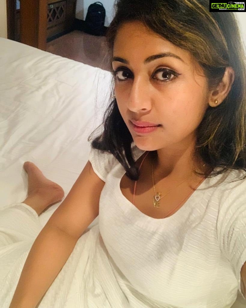 Navya Nair Instagram – Helo Account Link : http://m.helo-app.com/s/SpRevfp | Gethu Cinema