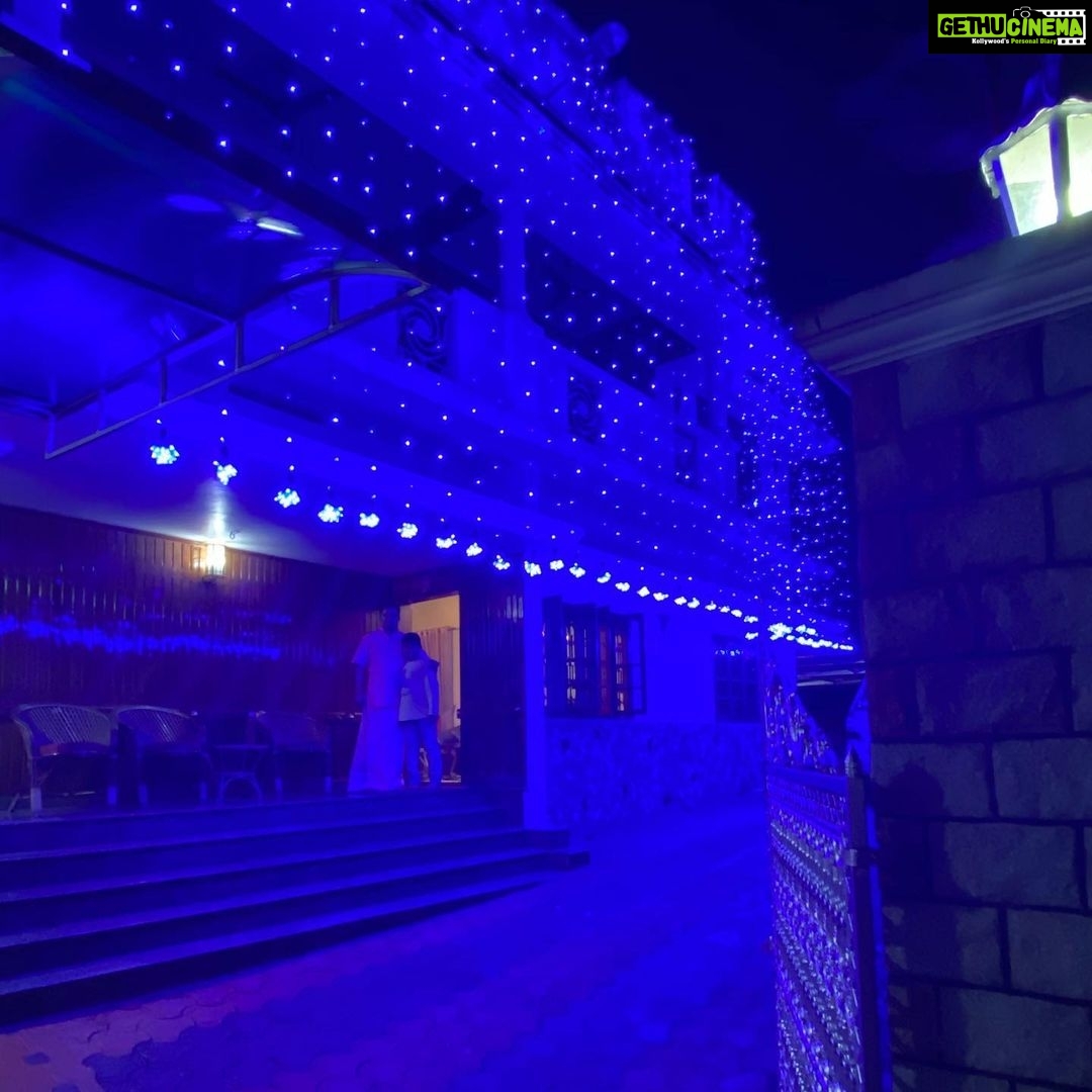 Navya Nair Instagram – Utsavam @changanassery Sree Subramanya Swami ...