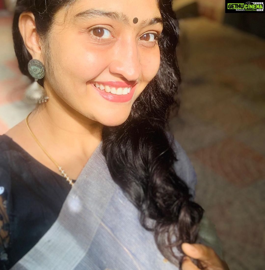 Neelima Rani Instagram – Beautiful jute saree with embroidery and cut ...