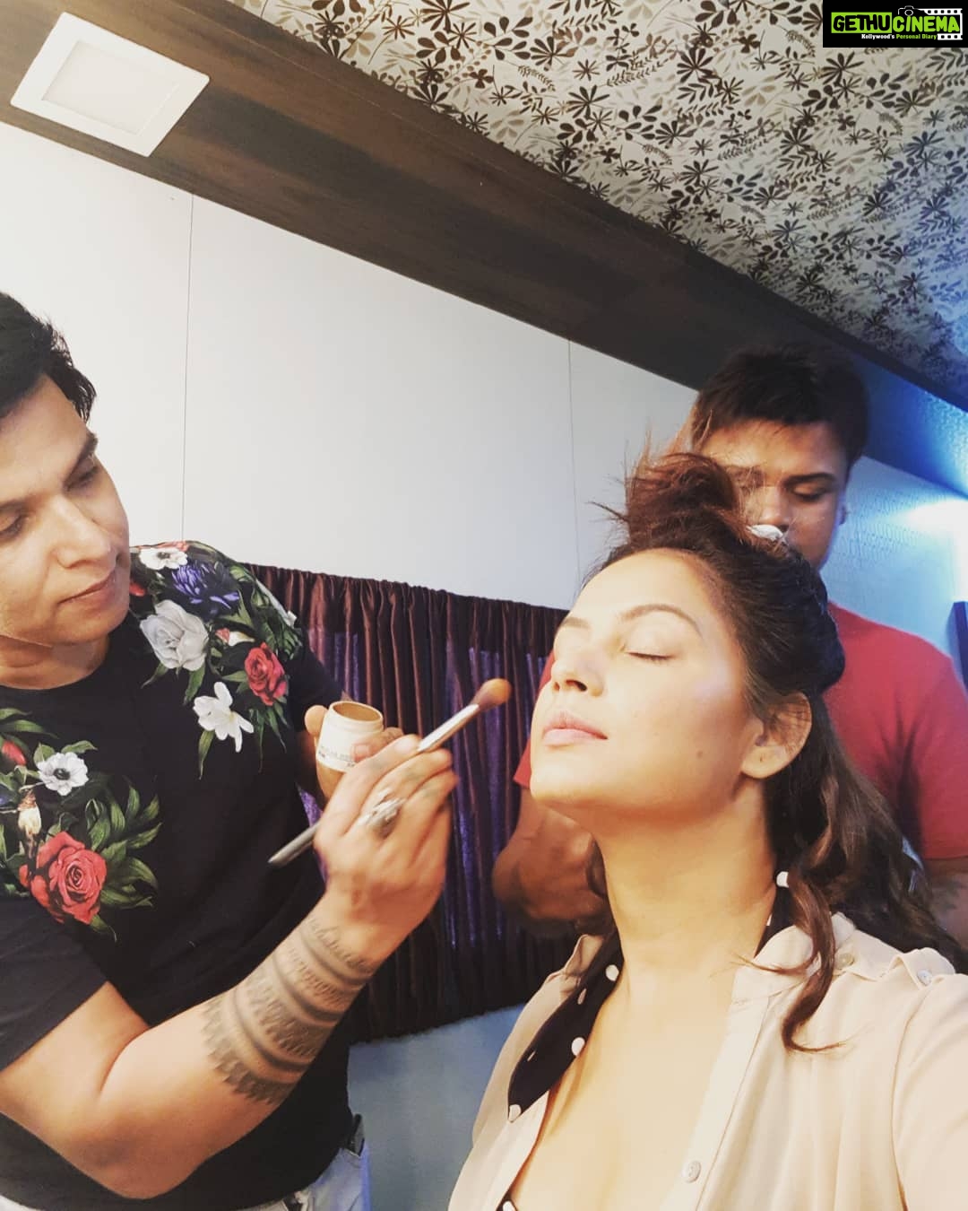 Neetu Chandra Instagram – Early morning shoot with my dear darling ...