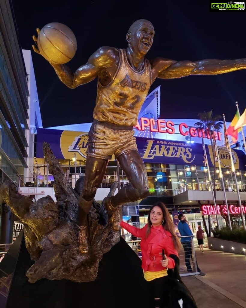 Actress Neetu Chandra HD Instagram Photos and Wallpapers August 2021 ...