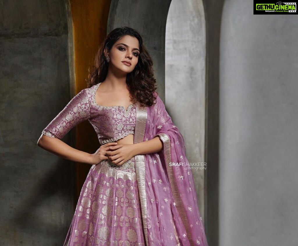 Actress Nikhila Vimal HD Instagram Photos and Wallpapers August 2020 ...