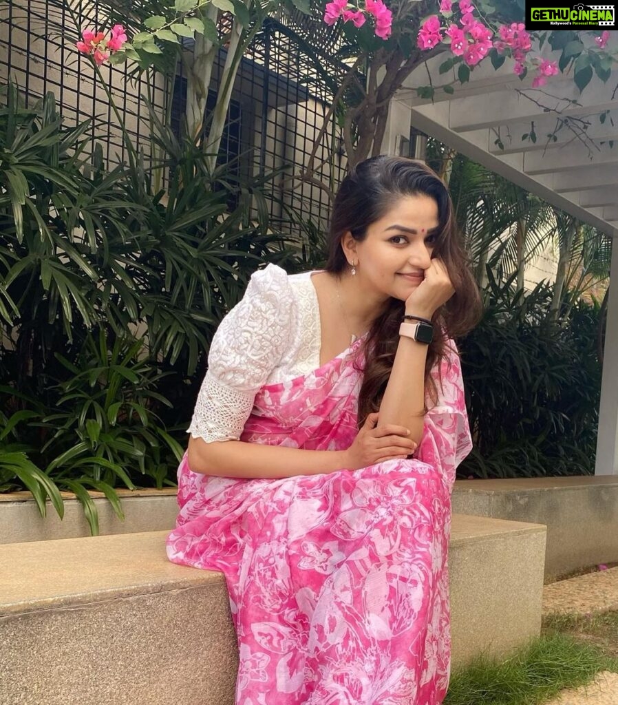 Actress Nithya Ram HD Instagram Photos and Wallpapers November 2022 ...
