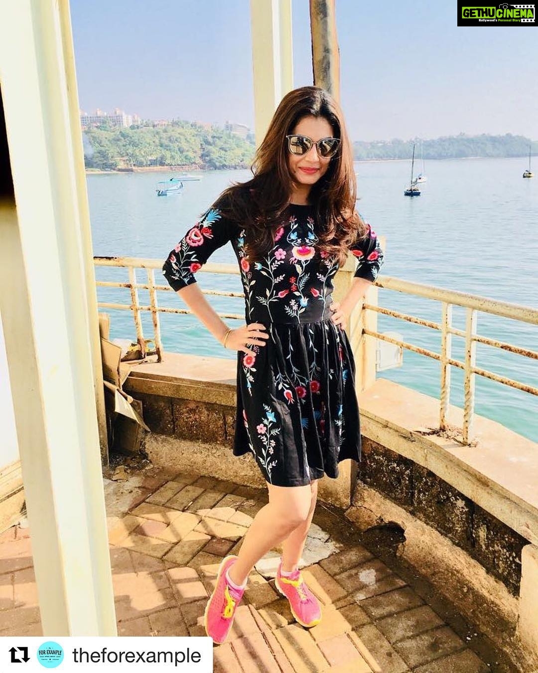 Actress Payal Rohatgi HD Photos and Wallpapers July 2018 - Gethu Cinema