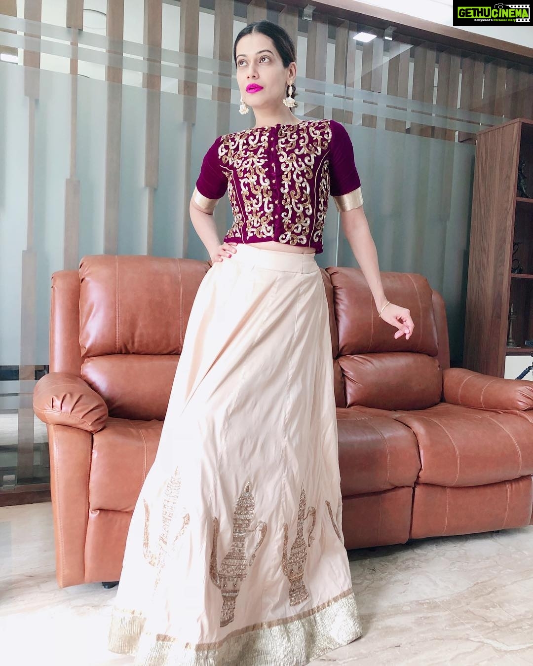 Payal Rohatgi Instagram – We all Fall, only a Few get Back Up……. # ...