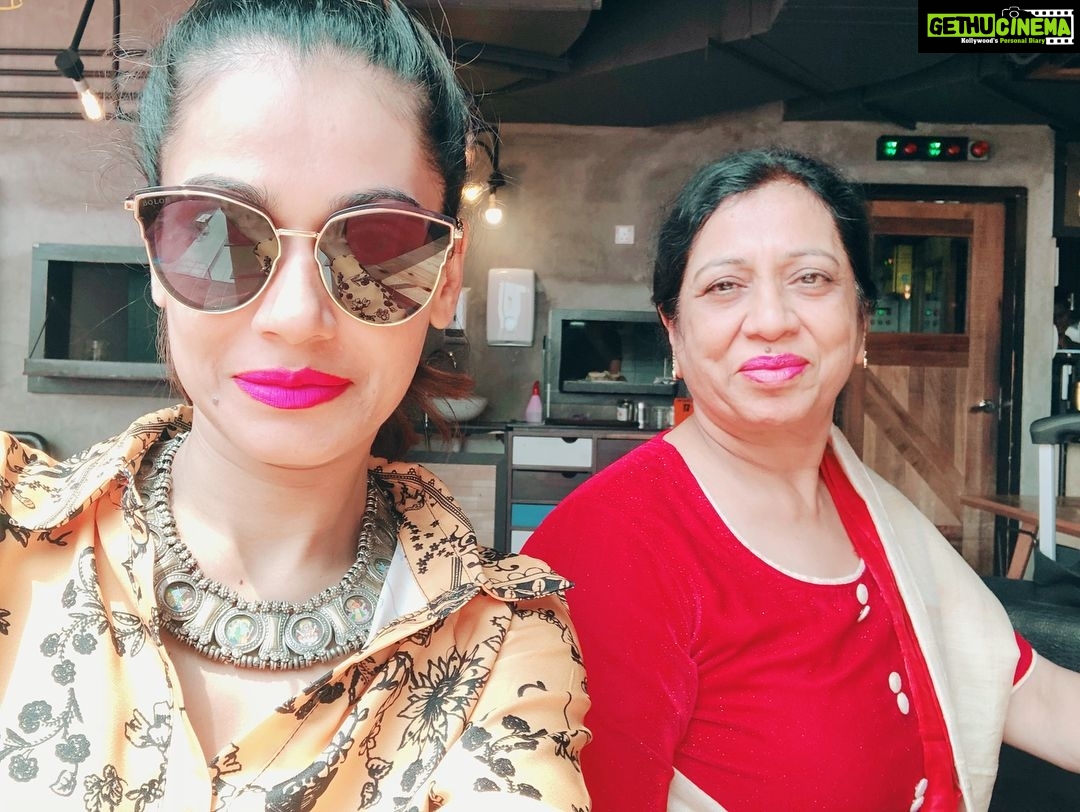 Payal Rohatgi Instagram – A good life is when U assume nothing, do more ...