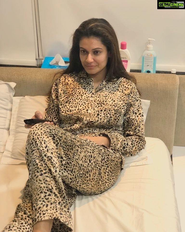 Payal Rohatgi Instagram – #paayalrohatgi Be forgiving, be understanding ...