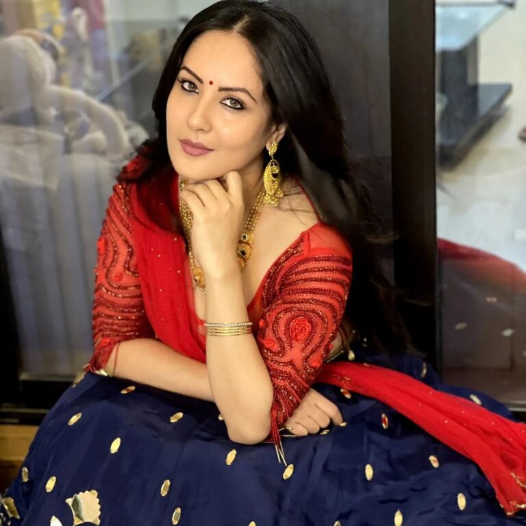 Actress Pooja Bose HD Instagram Photos and Wallpapers November 2021 ...