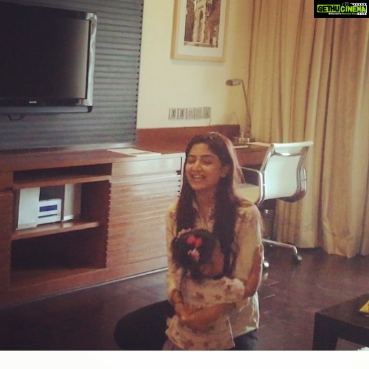 Poonam Kaur Instagram – This angel made my day @isheecarr | Gethu Cinema