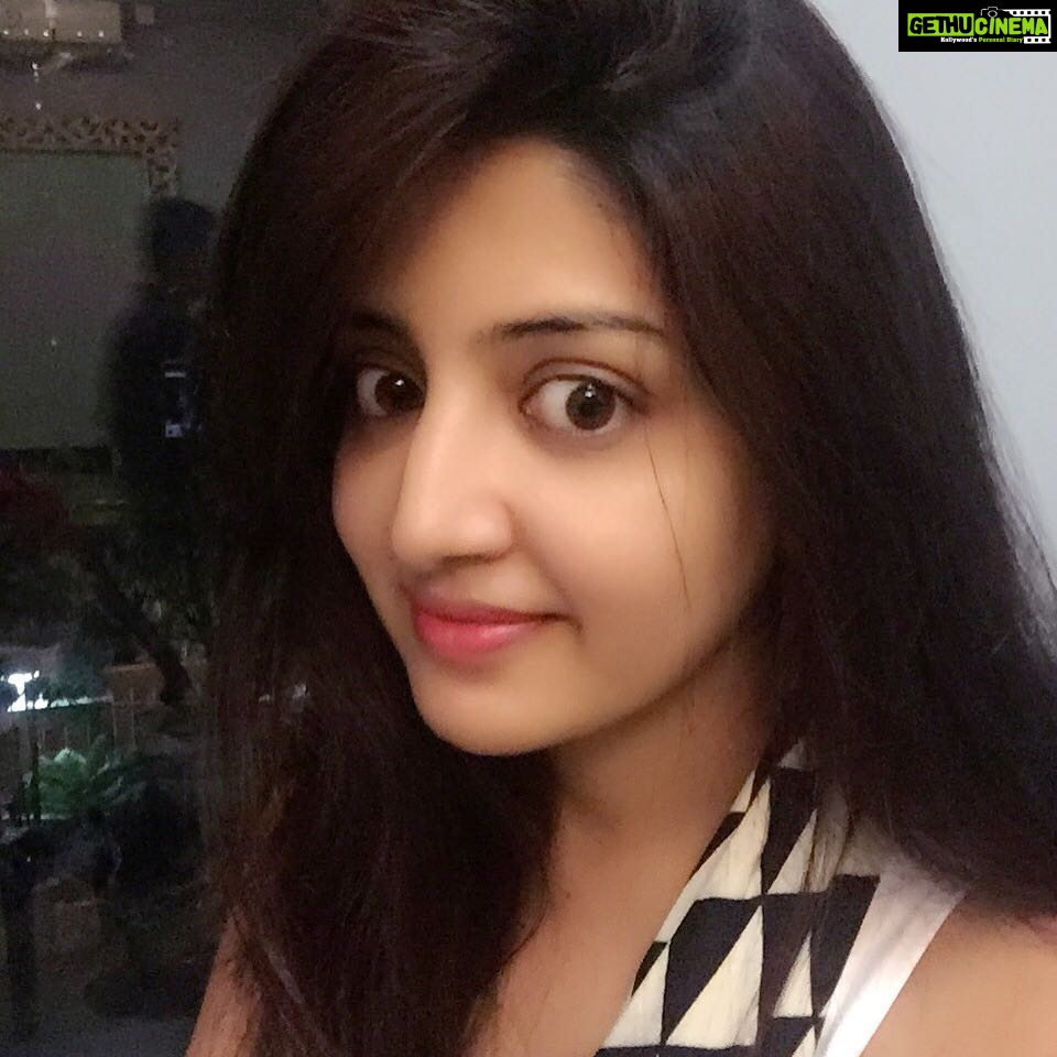 Poonam Kaur Instagram – As it is ….😘😘😘😘😘 | Gethu Cinema