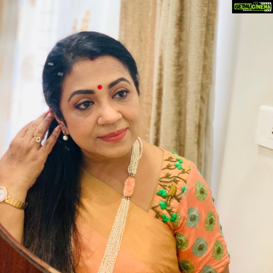 Poornima Bhagyaraj Instagram – A lovely peach saree and embroidered ...