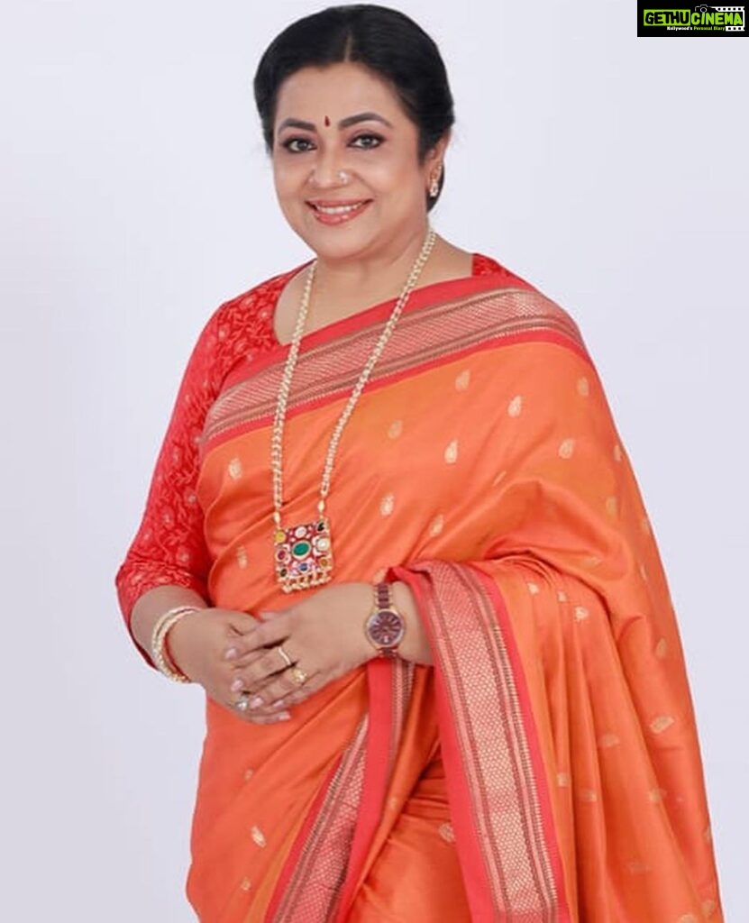 Poornima Bhagyaraj Instagram – My new serial look #Suryavamsam 😊 Do ...