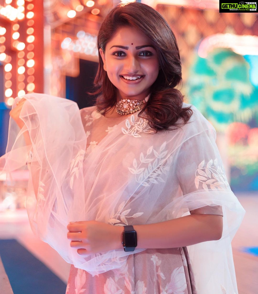 Actress Rachita Ram HD Instagram Photos and Wallpapers August 2019 ...
