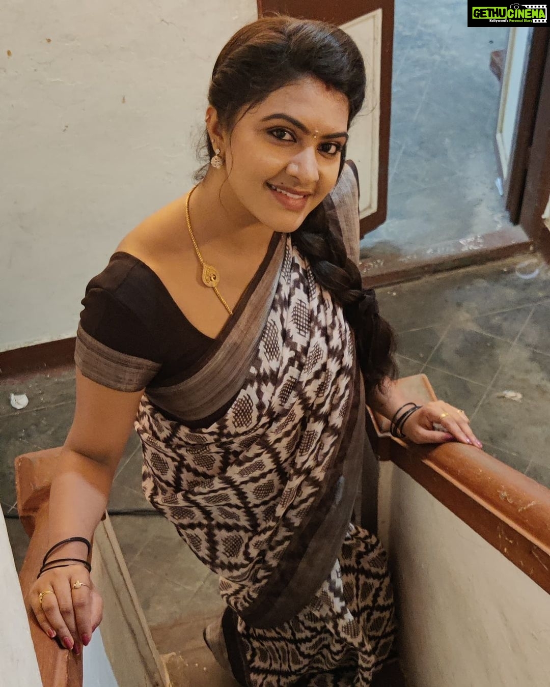 Actress Rachitha Mahalakshmi HD Photos and Wallpapers September 2021 ...