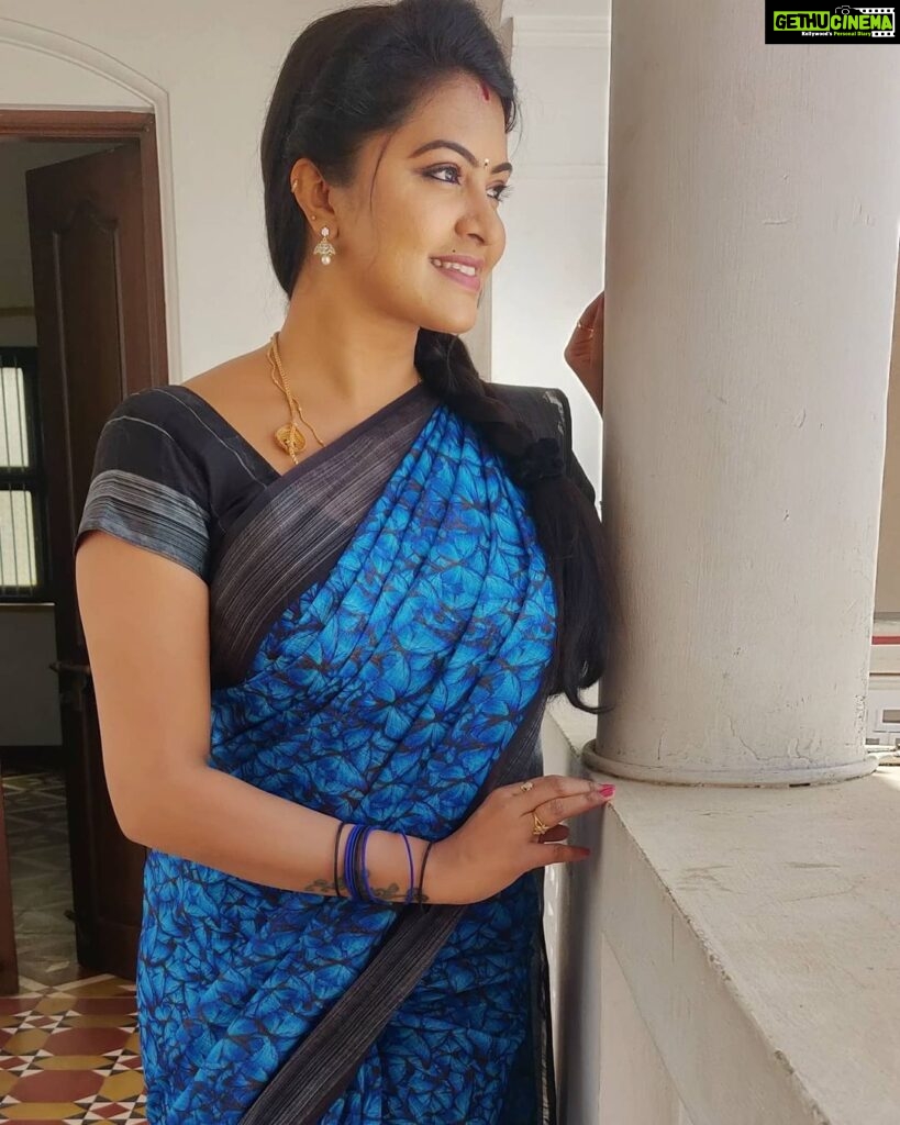 Actress Rachitha Mahalakshmi HD Instagram Photos and Wallpapers July ...