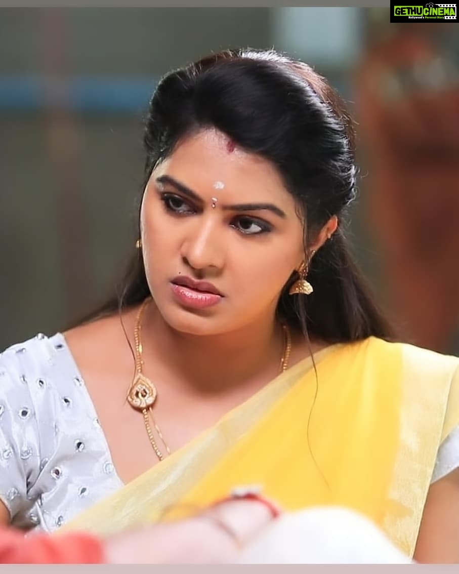 Actress Rachitha Mahalakshmi HD Instagram Photos and Wallpapers July ...