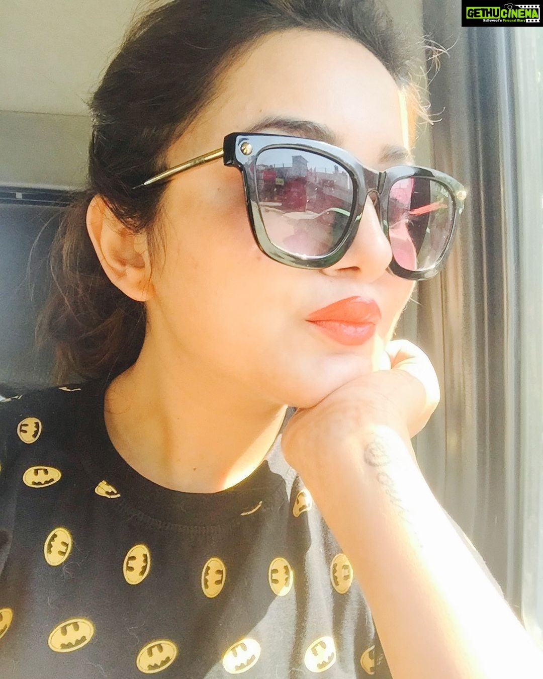 Actress Ragini Nandwani HD Instagram Photos and Wallpapers December ...