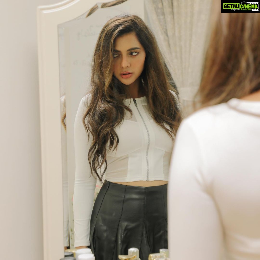 Ruhi Singh Instagram – Things are about to change for you. Are you ...