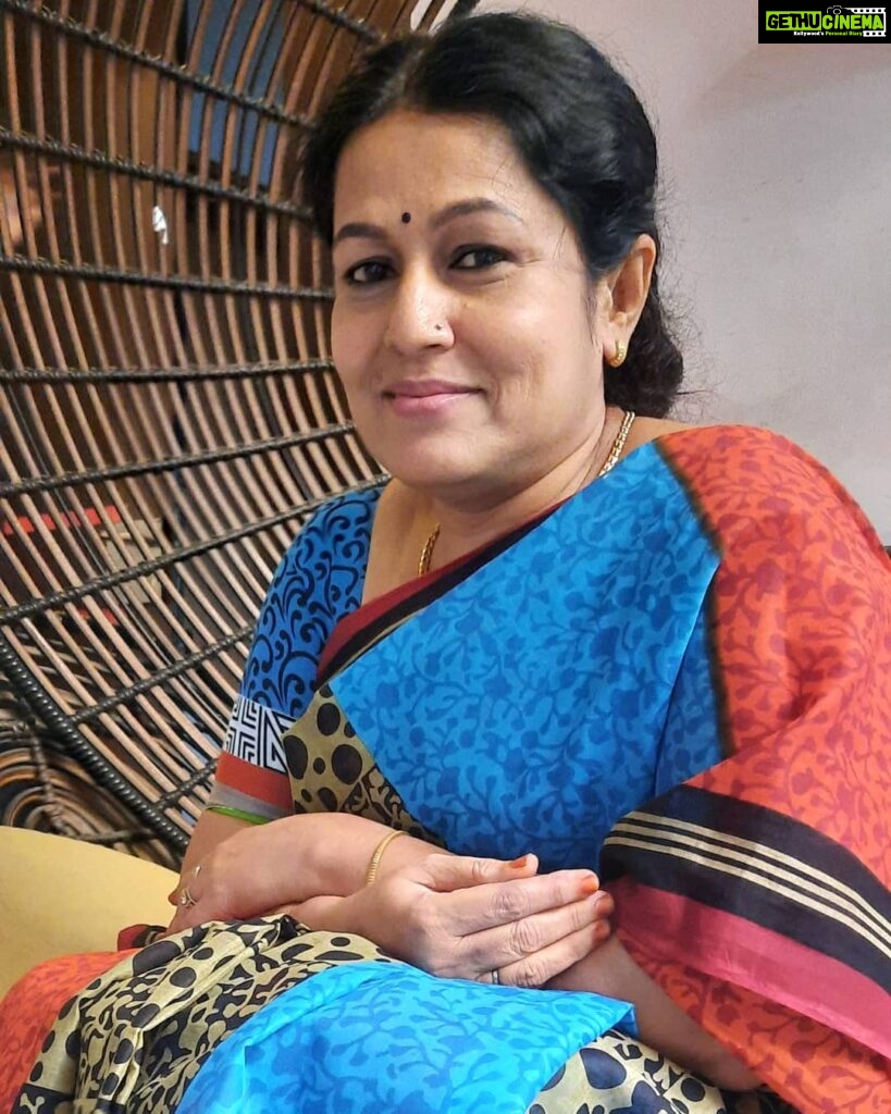 Actress Sabitha Anand HD Photos and Wallpapers June 2021 | Gethu Cinema