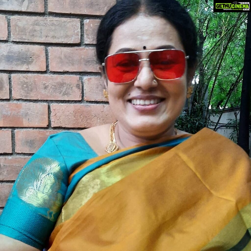 Actress Sabitha Anand HD Photos and Wallpapers March 2022 - Gethu Cinema