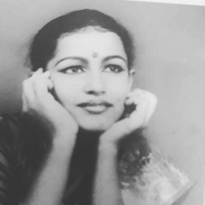 Actress Sabitha Anand HD Photos and Wallpapers November 2021 - Gethu Cinema