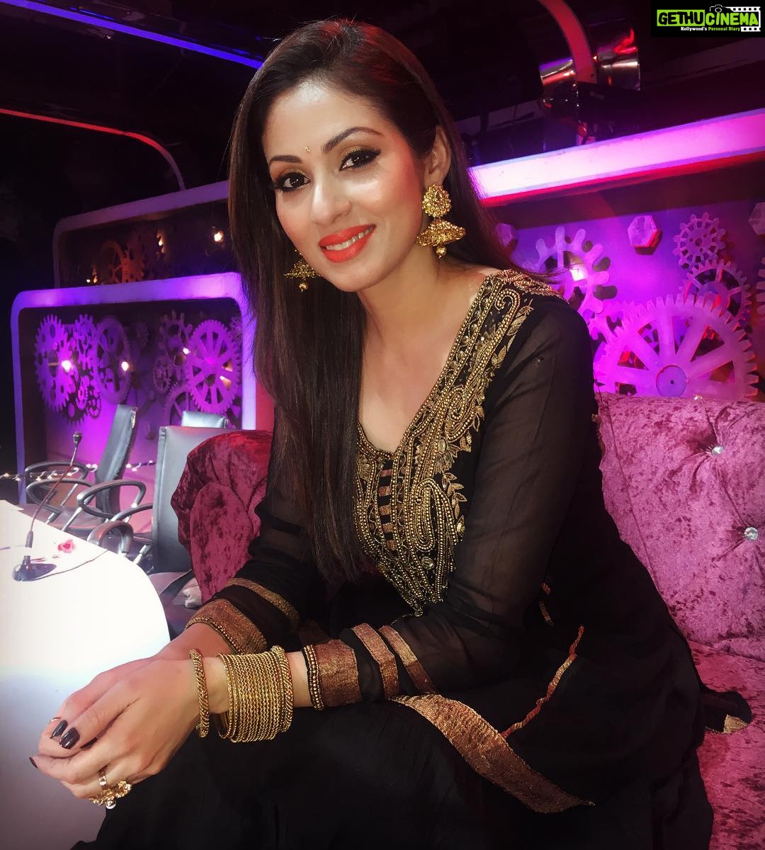 Sadha Instagram – #judge #danceshow #realityshow #weekend # ...