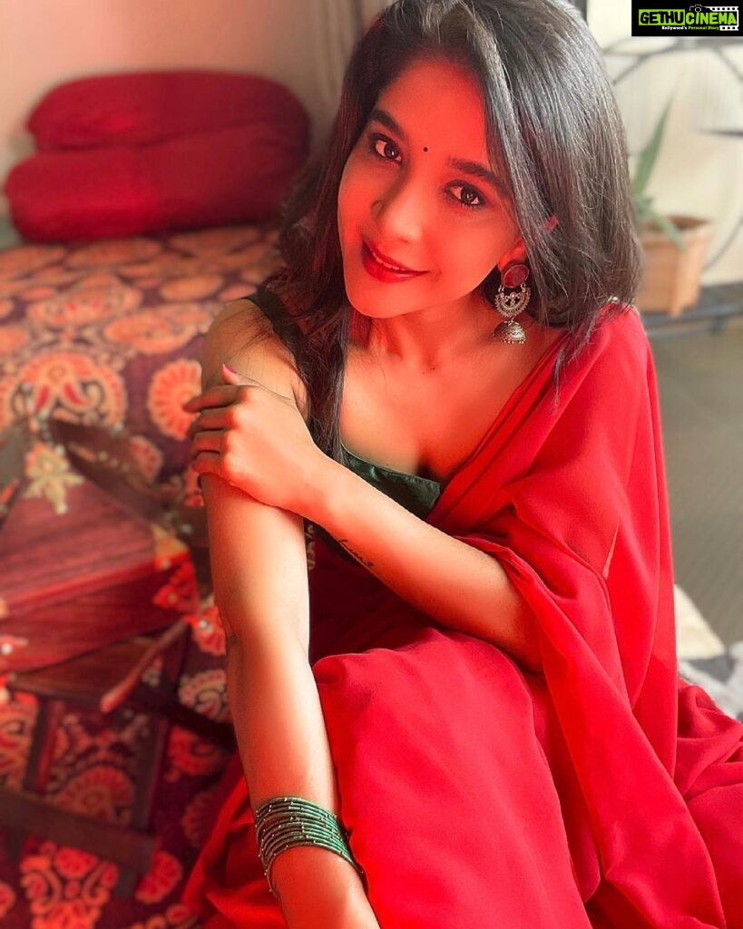 Actress Sakshi Agarwal HD Instagram Photos and Wallpapers May 2021 ...