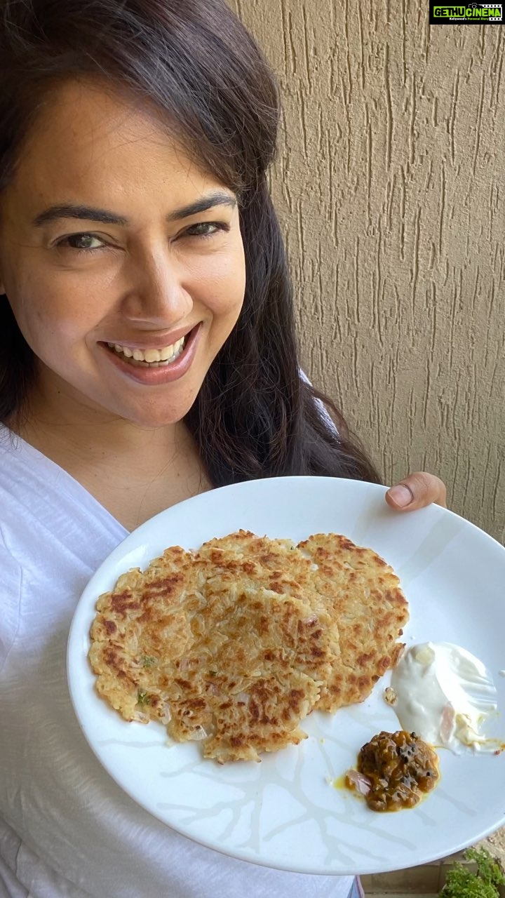 Sameera Reddy Instagram – . 💡Take some leftover Rice. Add some curd and salt and Lil haldi ...