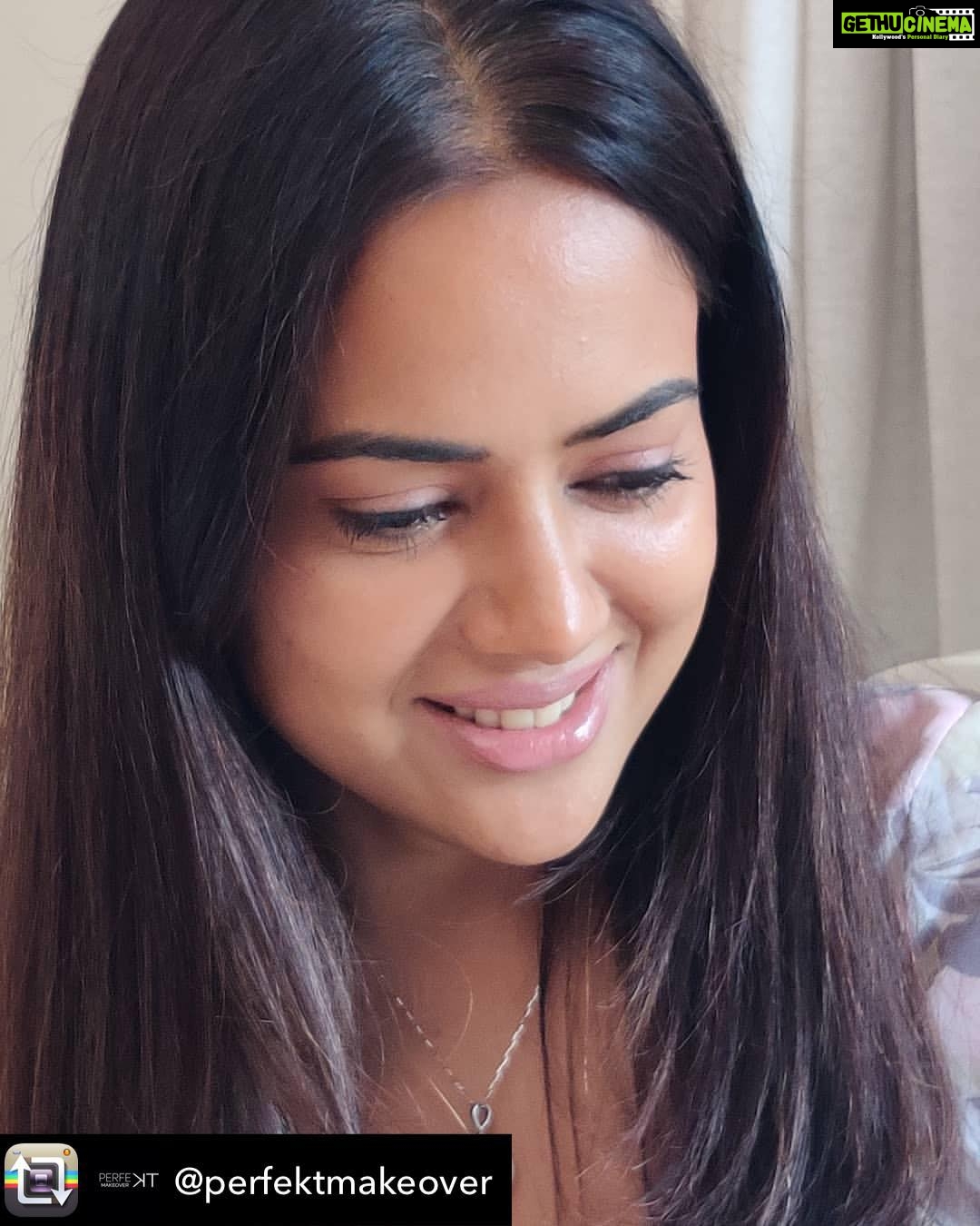 Sameera Reddy Instagram – Reminds me of my first Music video Aur ...