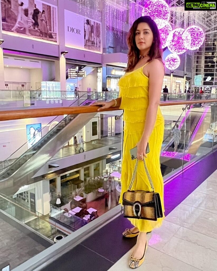 Actress Sameksha HD Instagram Photos and Wallpapers February 2022 | Gethu Cinema