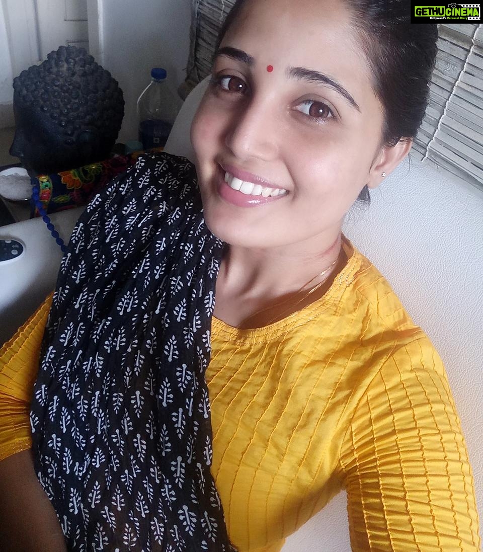 Sandra Amy Instagram - Amy's Quotes to b happy...😍😂 - Gethu Cinema