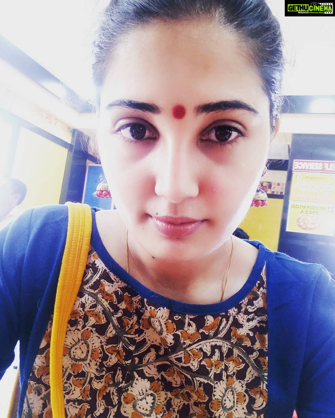 Sandra Amy Instagram - Jhumka mde by me 😻😍 - Gethu Cinema