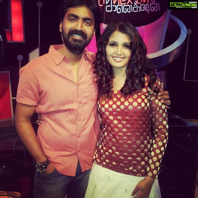 Actress Sandra Amy HD Instagram Photos and Wallpapers January 2015 ...