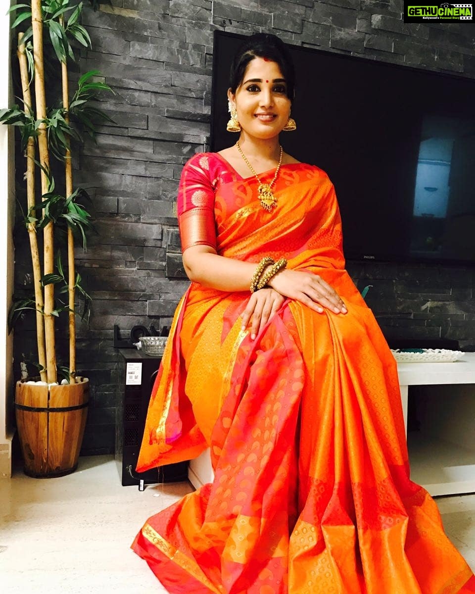 Sandra Amy Instagram – Beautiful saree @nissi_crafters …i loved the ...