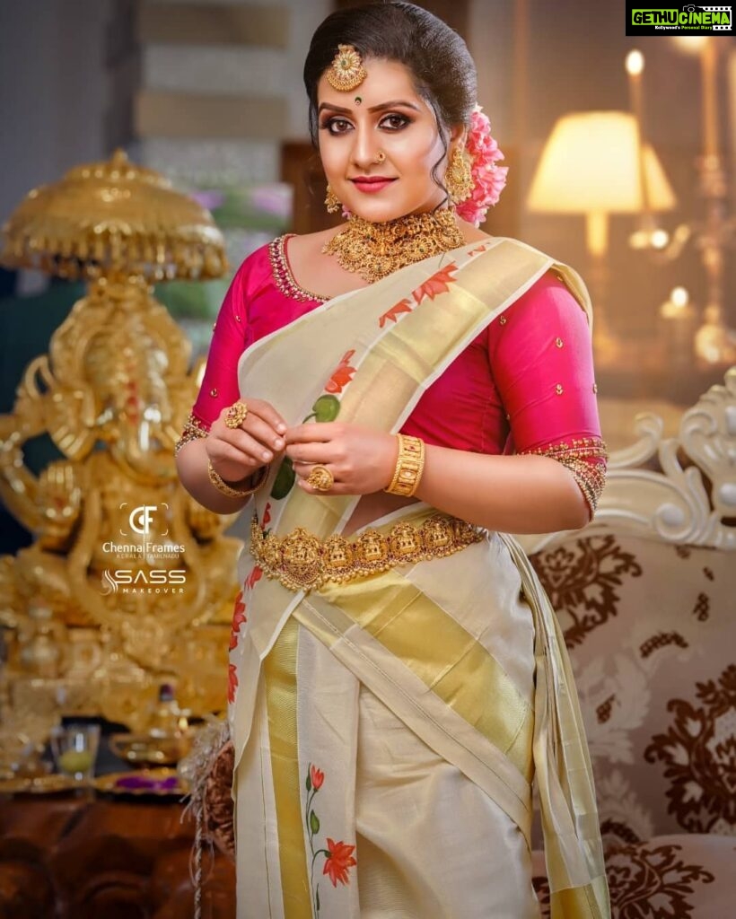 Actress Sarayu Mohan HD Instagram Photos and Wallpapers November 2021 ...