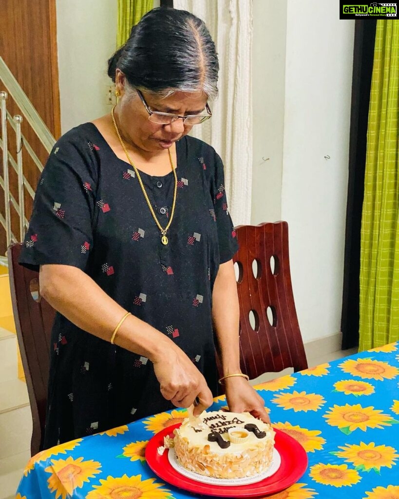 Sarayu Mohan Instagram - Some bright beautiful days Makeup :- @makeup ...