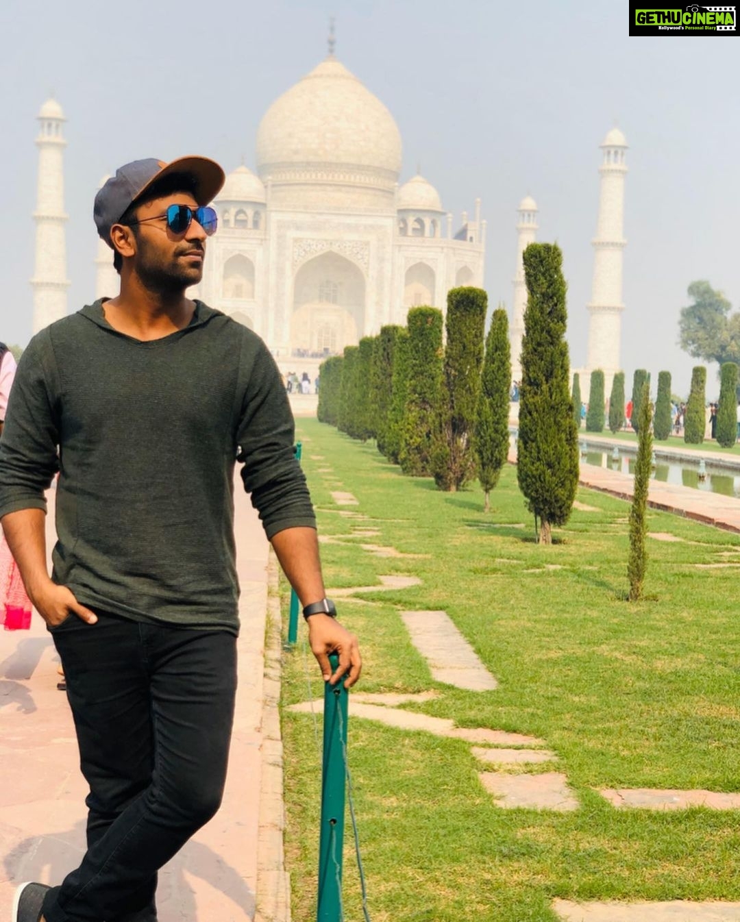 Actor Shanthanu Bhagyaraj HD Instagram Photos and Wallpapers December ...